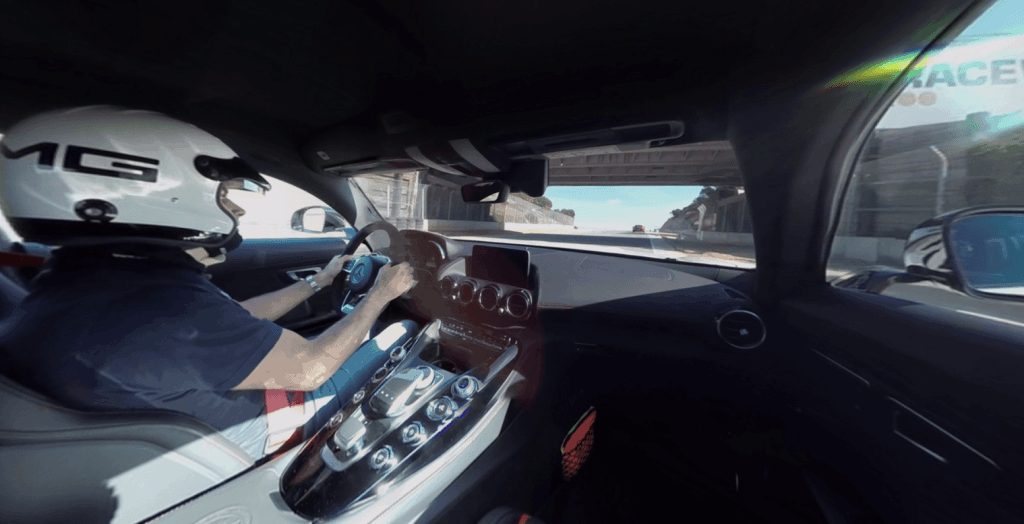 Mercedes VR for Cardboard – VR Bites